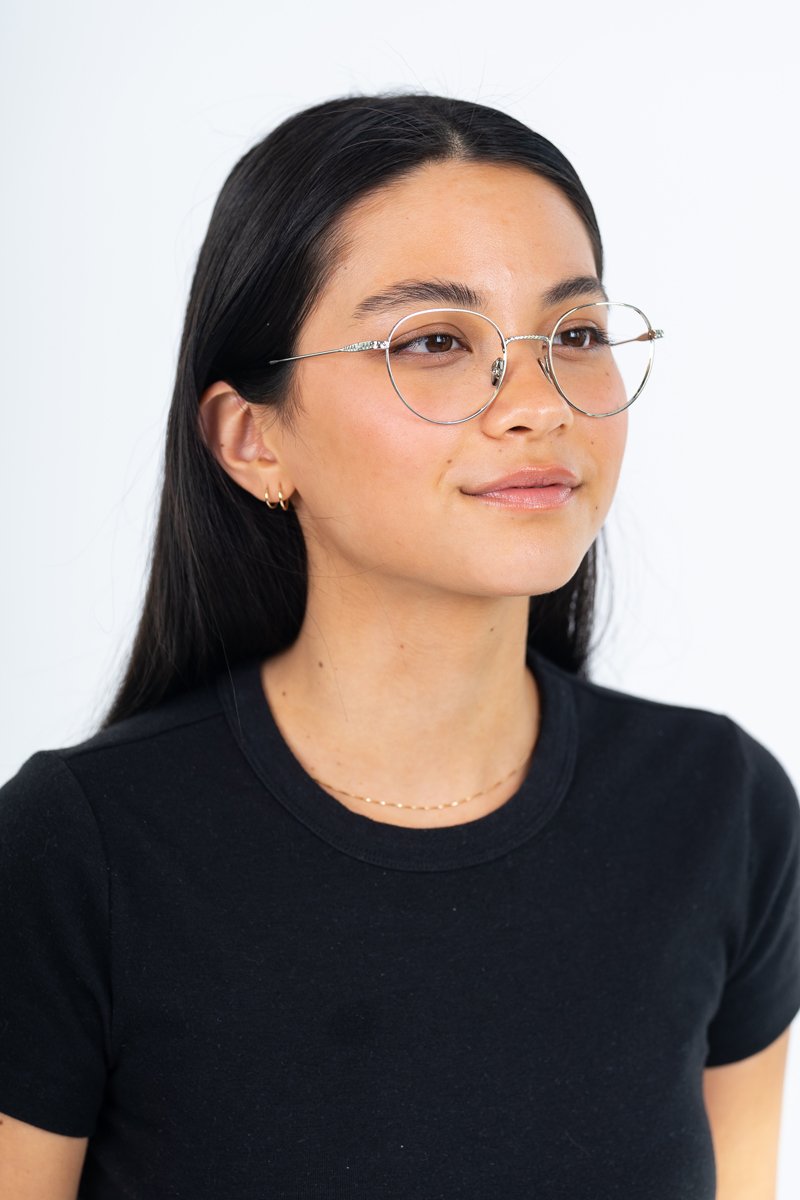 OptiContacts.com -- Crux